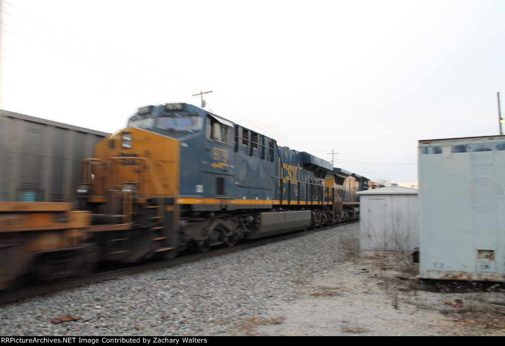 CSX 7772 979